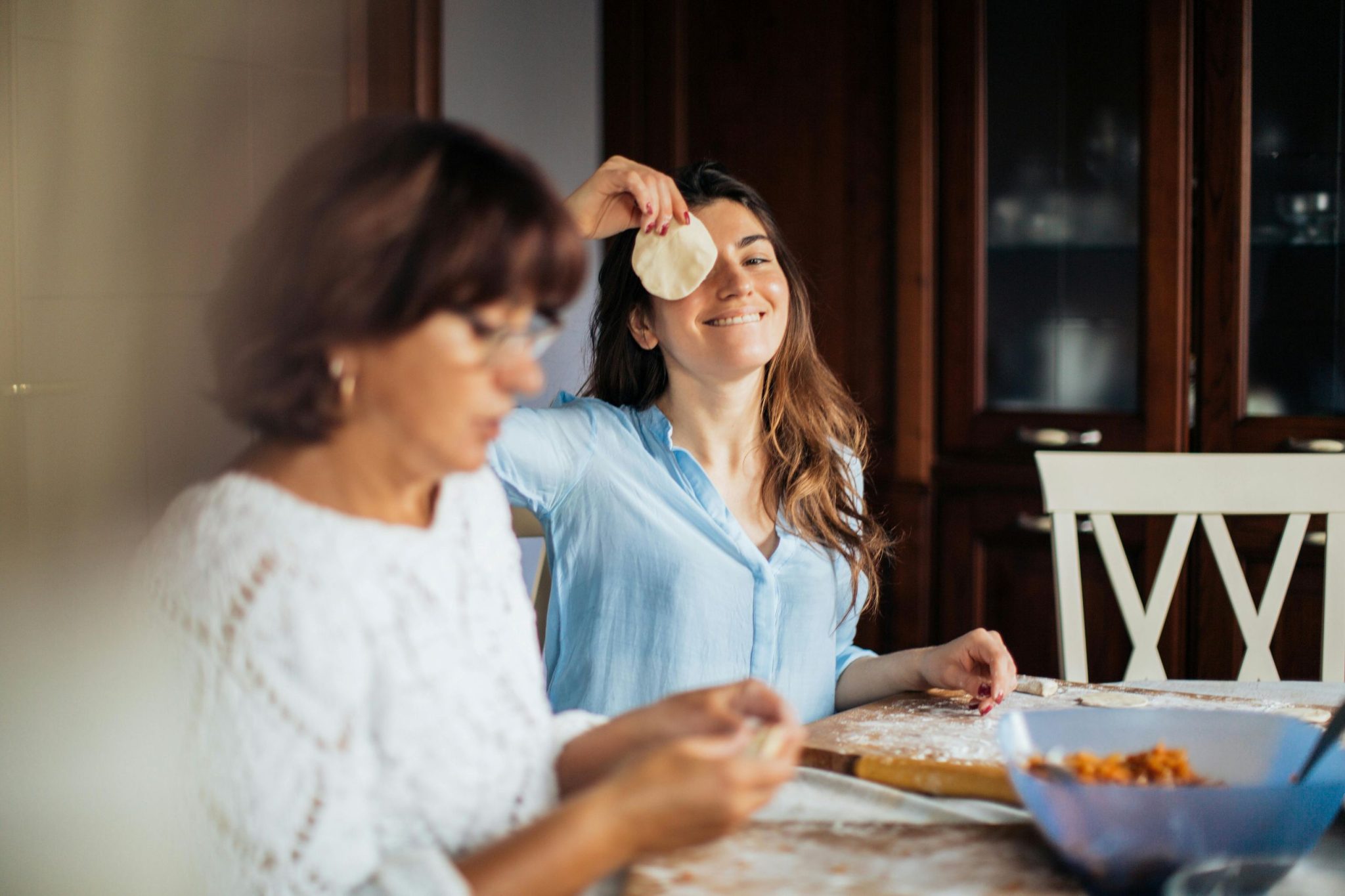 What Is PFAS? 8 Simple Ways to Avoid The “Forever Chemicals” in Daily Life